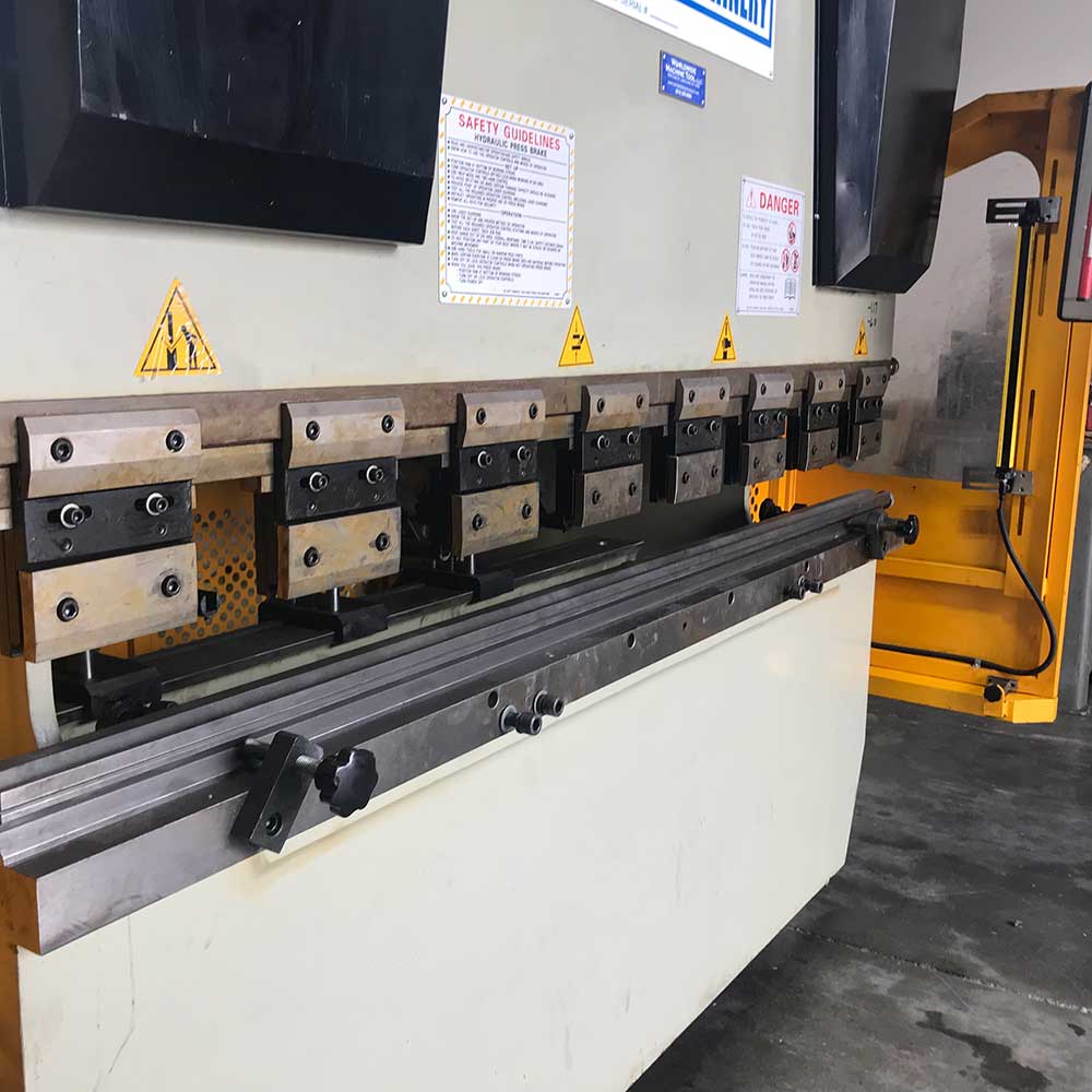 6' x 44 Ton Used US Industrial Press Brake Model USHB44-6CNC